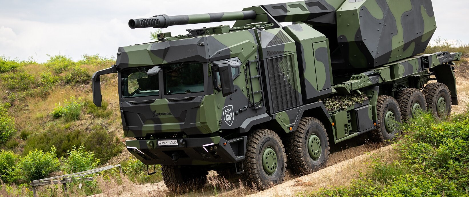 Wheeled self-propelled Howitzer | Rheinmetall